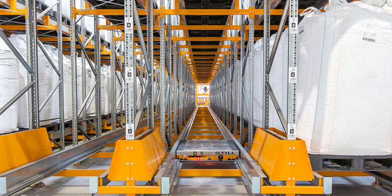 Channel Storage: Space-saving storage for efficient logistics